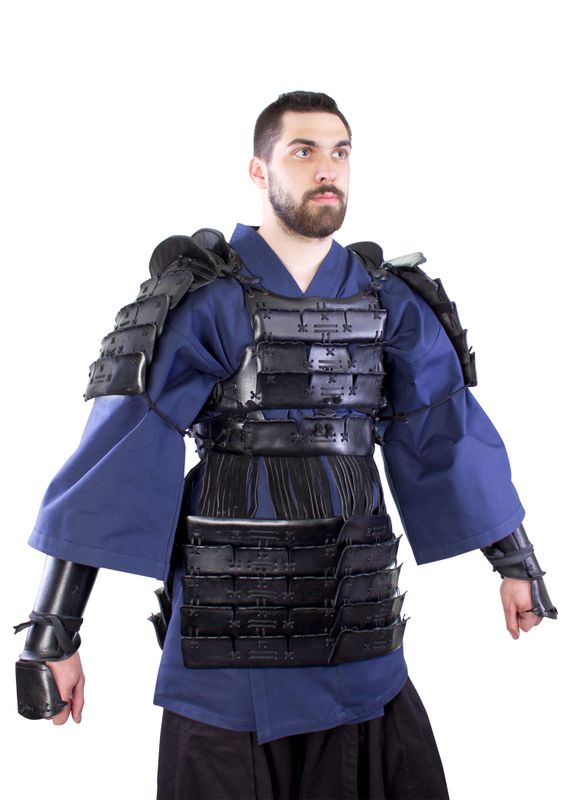 Samurai rustning av högkvalitativt läder från Epic Armoury.