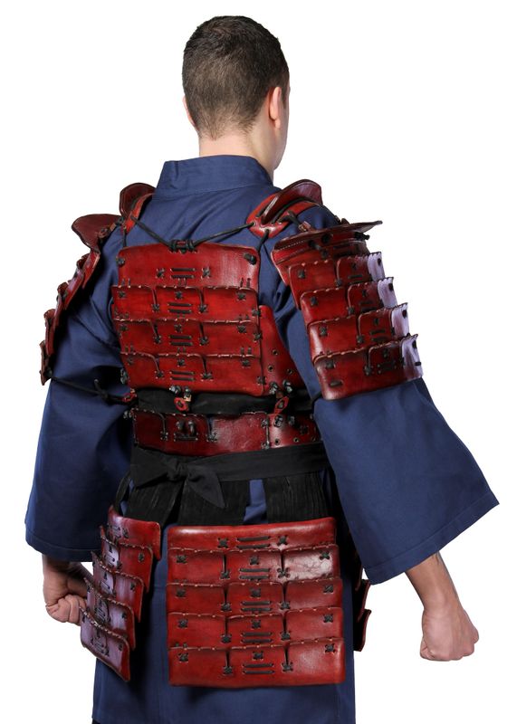 Samurai rustning av högkvalitativt läder från Epic Armoury.