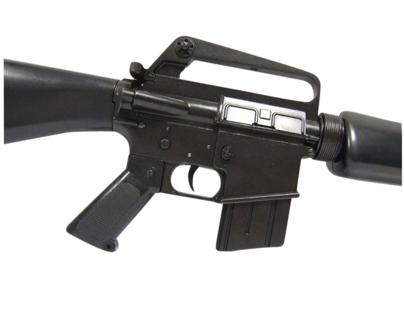 Automatkarbin M16A1 replika, köp M16 replika online