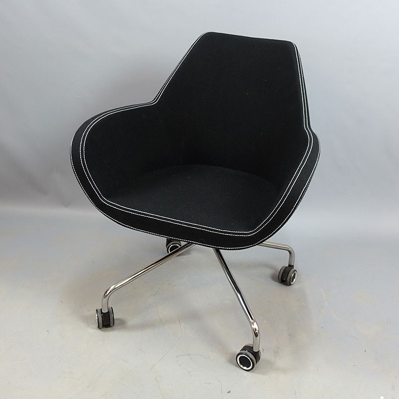 Begagnade fåtöljer med hjul Edsbyn Ziv | BBS Möbler