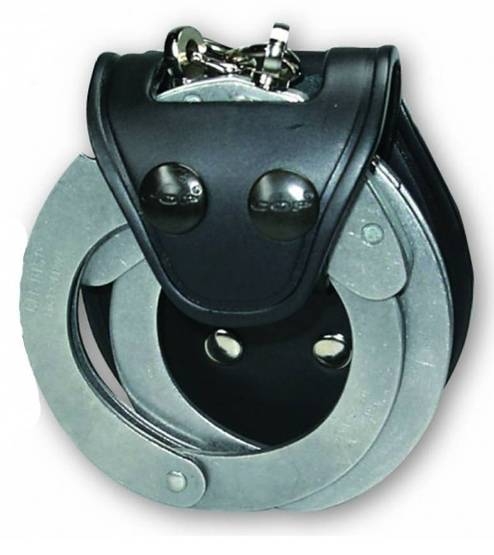 Handfängsel med handfängselhölster, handboja med fodral